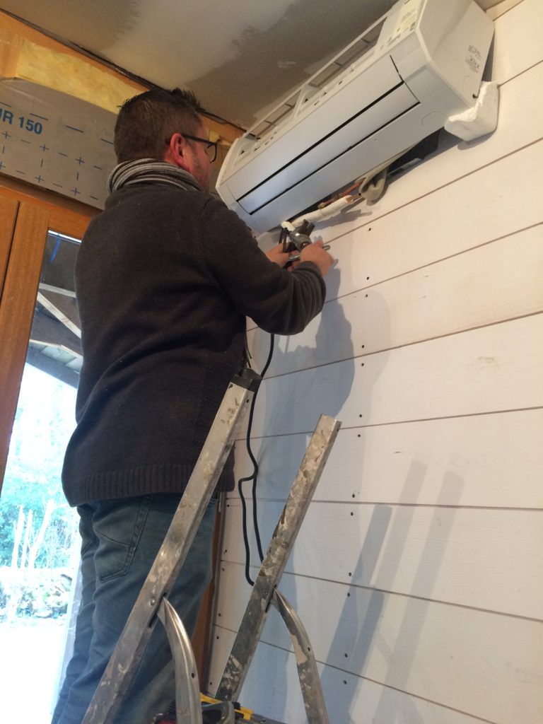 Société OMELEC Bordeaux Aquitaine, électricité et climatisation