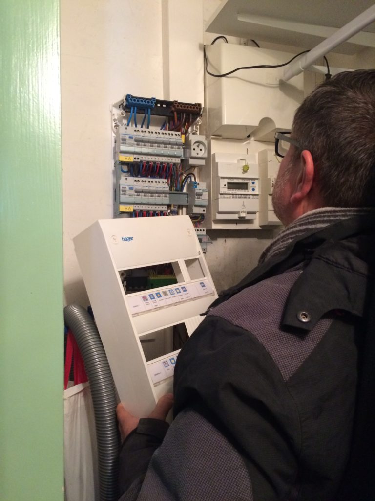 Société OMELEC Bordeaux Aquitaine, électricité et climatisation